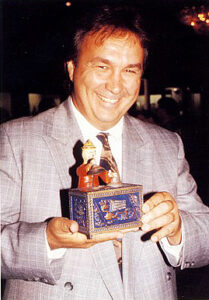 About Bertoia – Bertoia Auctions | Antique Toys & Collectables